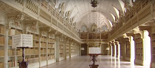 How Do You Keep an 18th Century Library in Order? Bats! - Nerdist