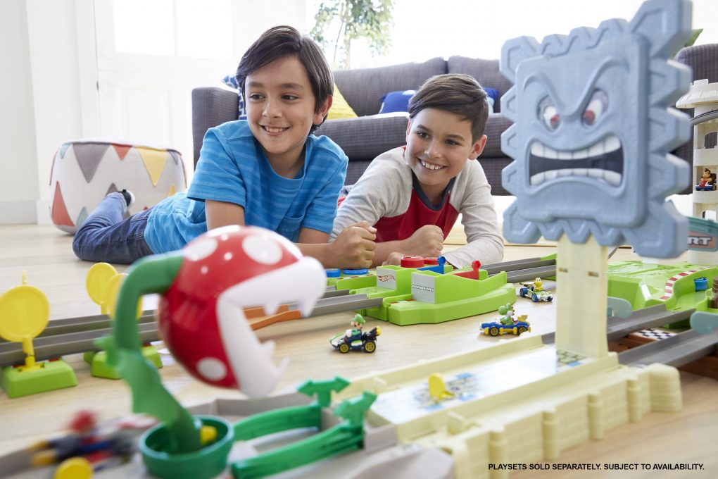 Hot Wheels and Nintendo Unveil Awesome MARIO KART Track Set - Nerdist