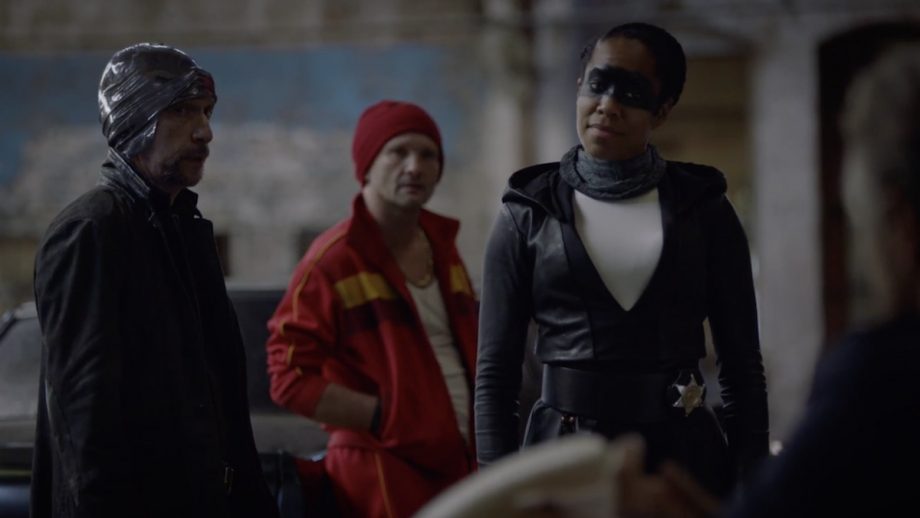 Everything We Learned From the WATCHMEN Premiere - Nerdist