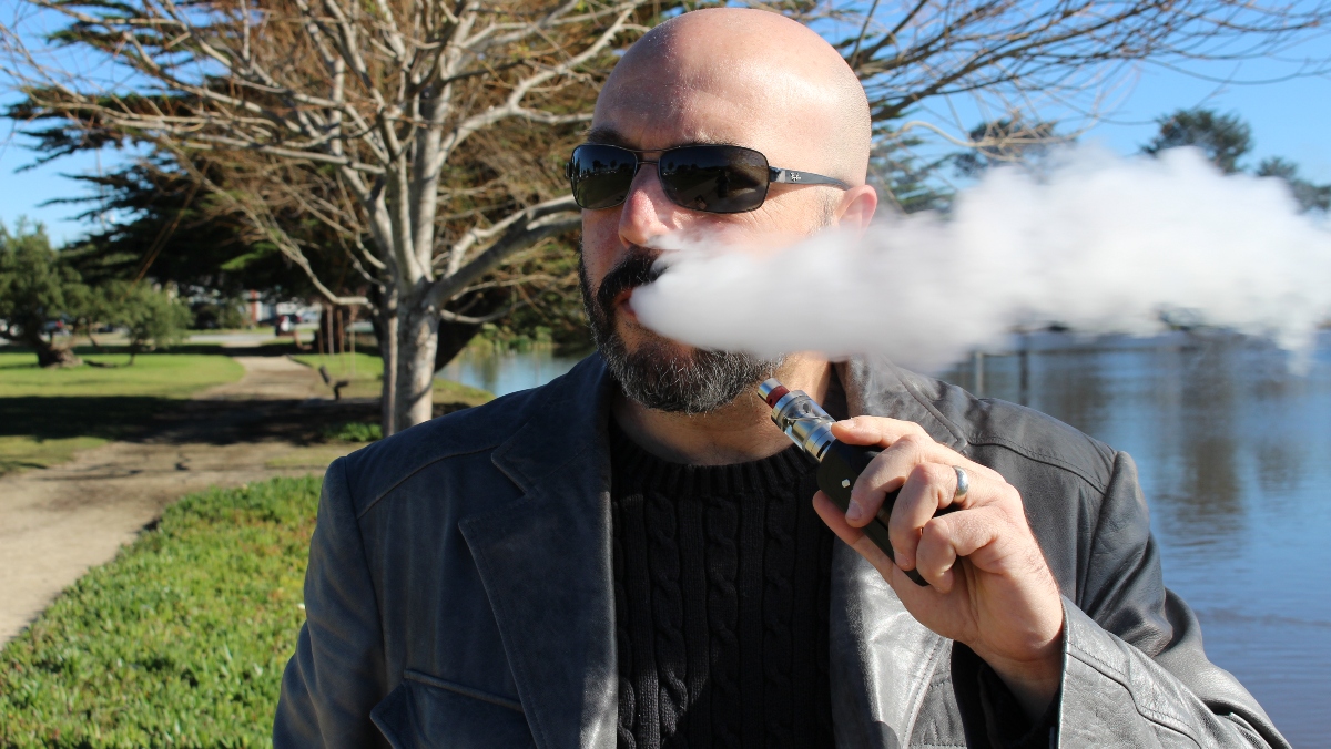 Vaping-Related Death Autopsies Reveal Lungs Ravaged by 'Toxic Chemicals ...