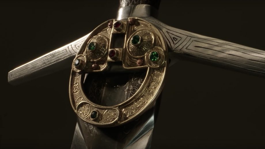 Henry Cavill Geeks Out Explaining THE WITCHER's Swords - Nerdist