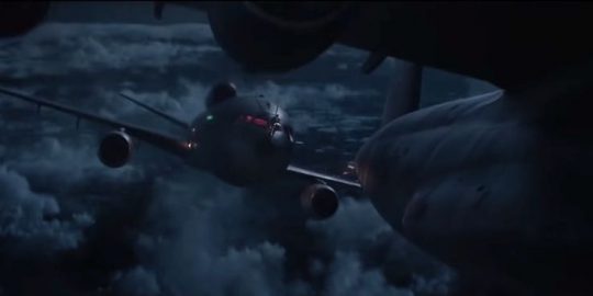 Go Behind the Scenes of TERMINATOR: DARK FATE's Airplane Scene - Nerdist