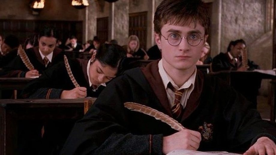 Enjoy Daniel Radcliffe Reading HARRY POTTER to You! - Nerdist