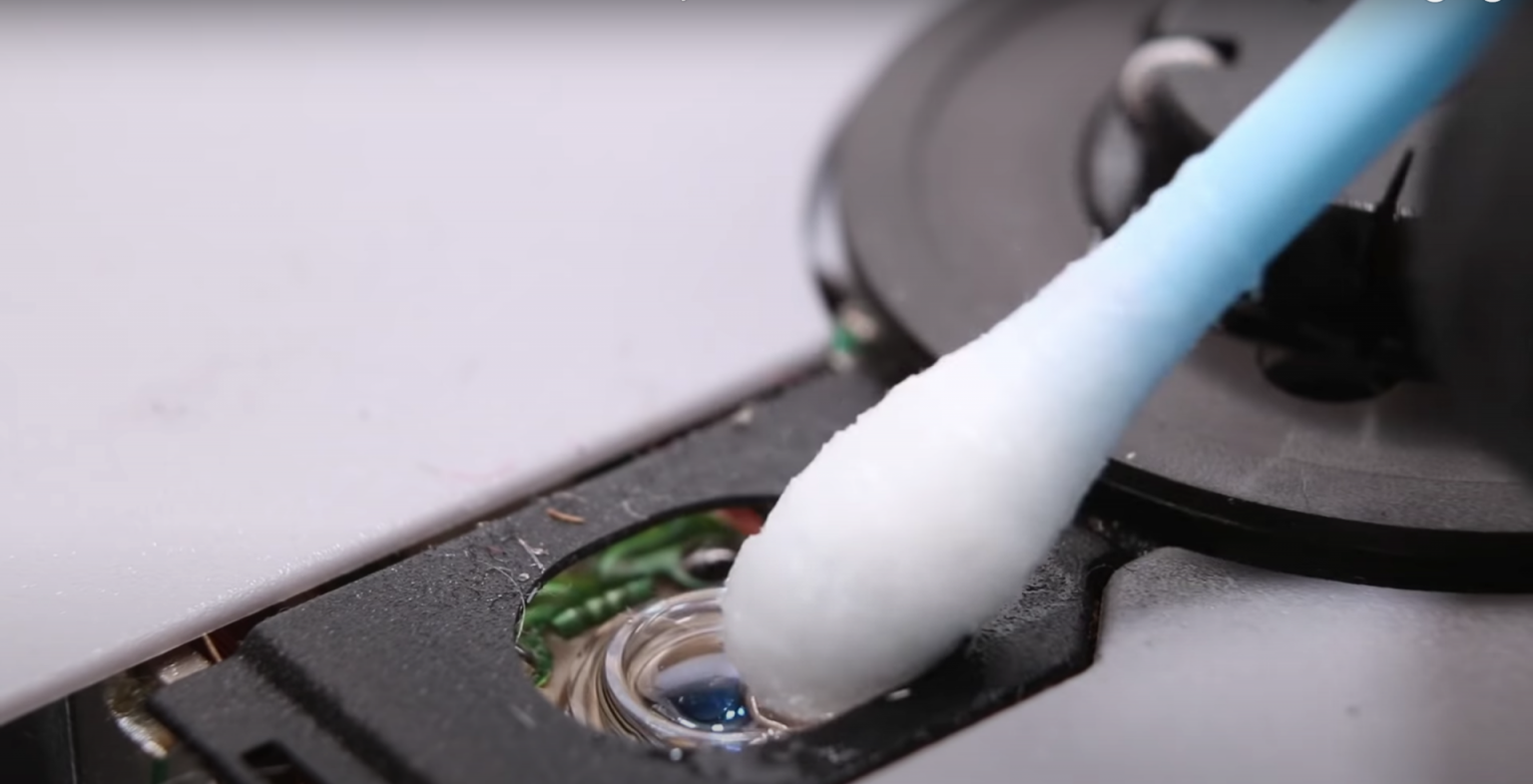 PLAYSTATION ASMR Cleaning Is Gluttonous Satisfaction - Nerdist