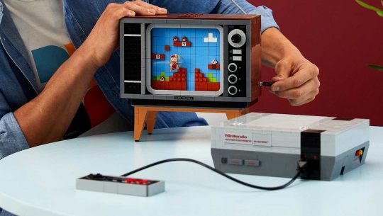 LEGO's New Original NES Set Comes With a Console and '80s TV - Nerdist