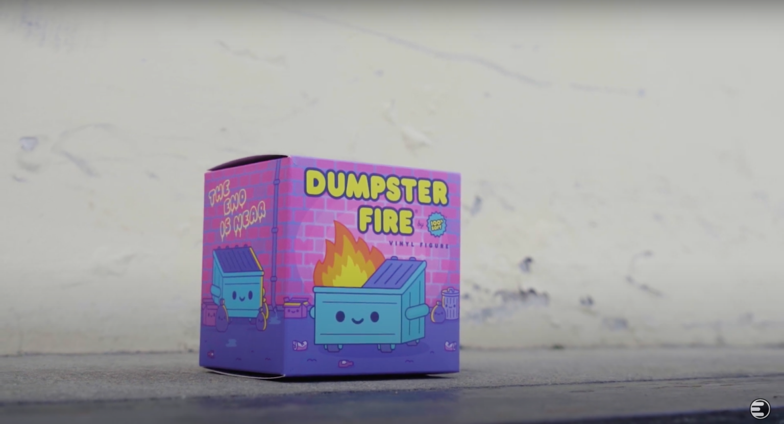 Vinyl Dumpster Fire Nightlights Perfectly Encapsulate 2020 - Nerdist