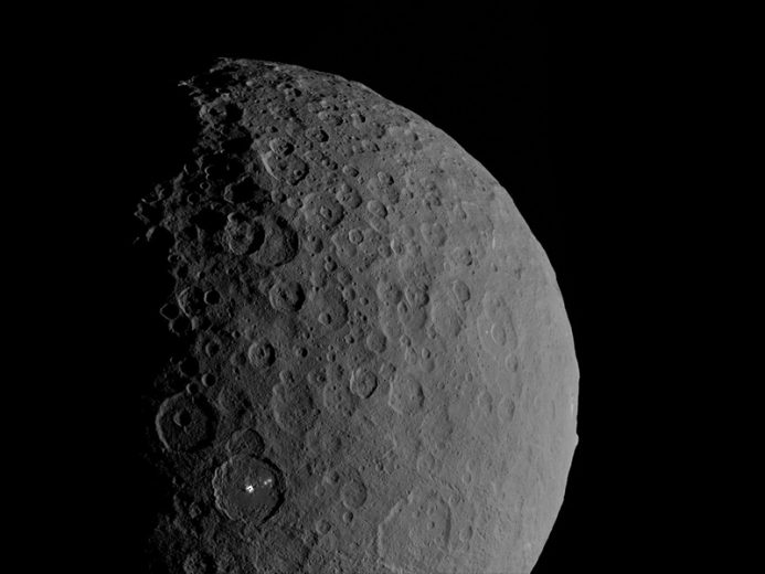 Salt Water Reservoir Discovered on Dwarf Planet Ceres - Nerdist