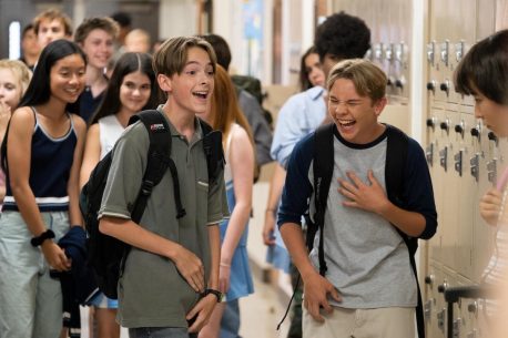 7 Reasons You Should Be Watching PEN15 - Nerdist