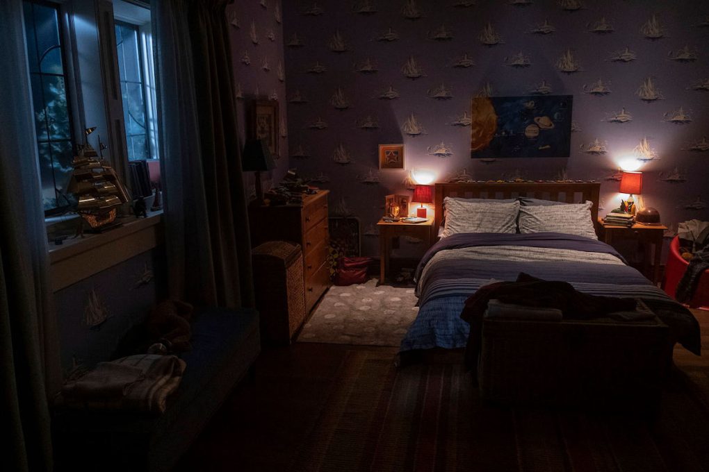 Netflix Lists THE HAUNTING OF BLY MANOR House on Zillow - Nerdist