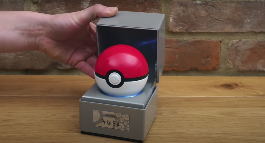 Gorgeous Poké Ball Replicas Bring POKÉMON Training to Life - Nerdist