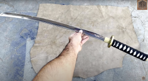 Forging a Katana From Rusty Chains Is Good, Clean-Cut Fun - Nerdist