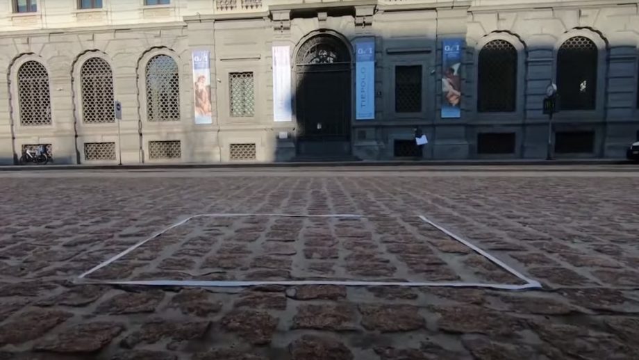 Yep, This 'Invisible Sculpture' Actually Sold for $18,000 - Nerdist
