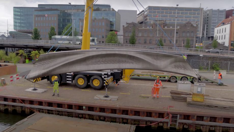 First 3D-Printed Steel Bridge Installed in Amsterdam - Nerdist