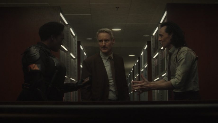 Why Mobius' Final Scene in LOKI Season 1 Changed Everything - Nerdist