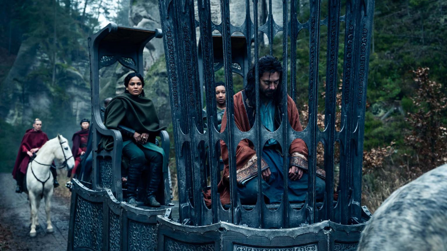 Look at the First Images from THE WHEEL OF TIME - Nerdist