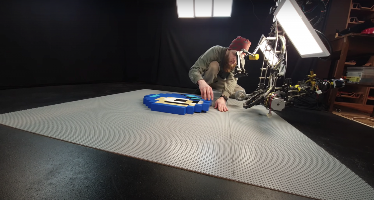 8-Bit-Style LEGO Stop-Motion Video Features Gaming Classics - Nerdist