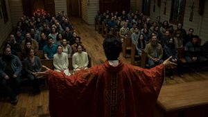 How MIDNIGHT MASS Reinvents One of Horrors Oldest Tropes - Nerdist