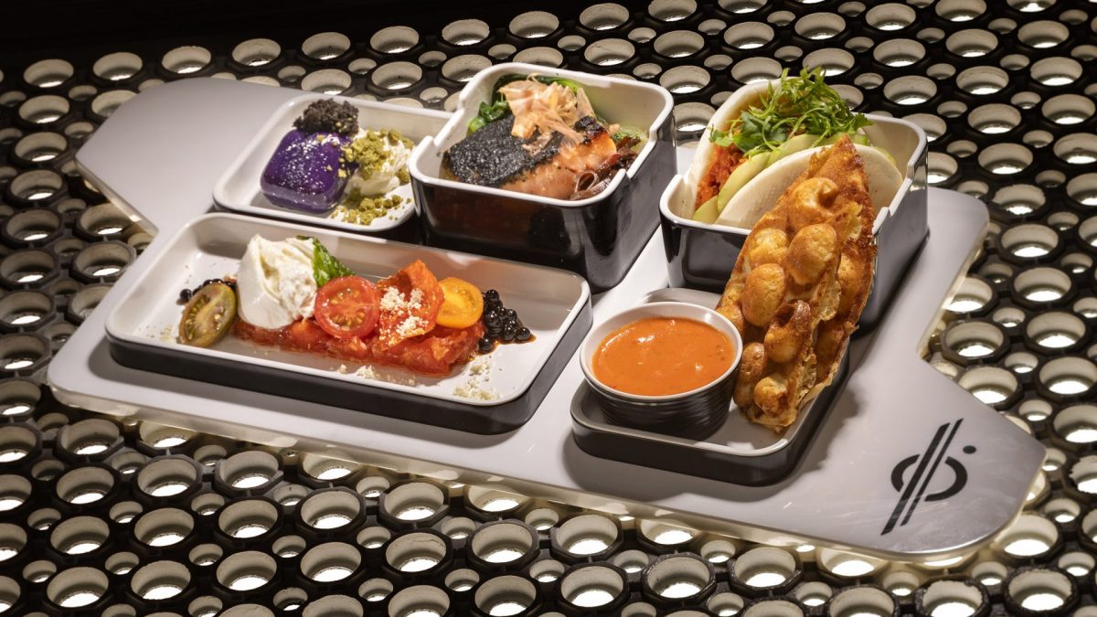 Take a Look at Some of STAR WARS: Galactic Starcruiser's Food and Merch ...