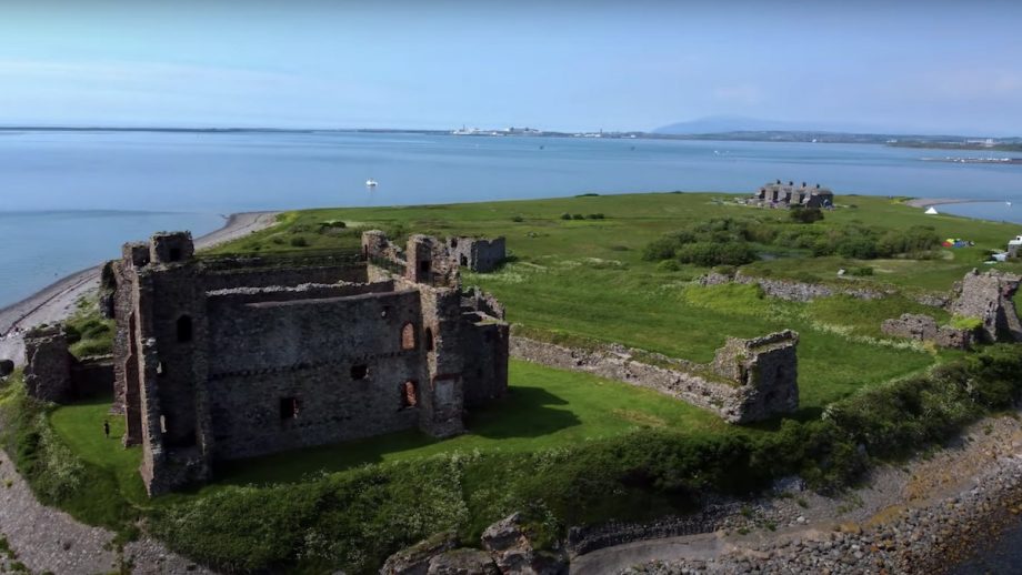 You Can Be the Bartender and King of This British Island - Nerdist