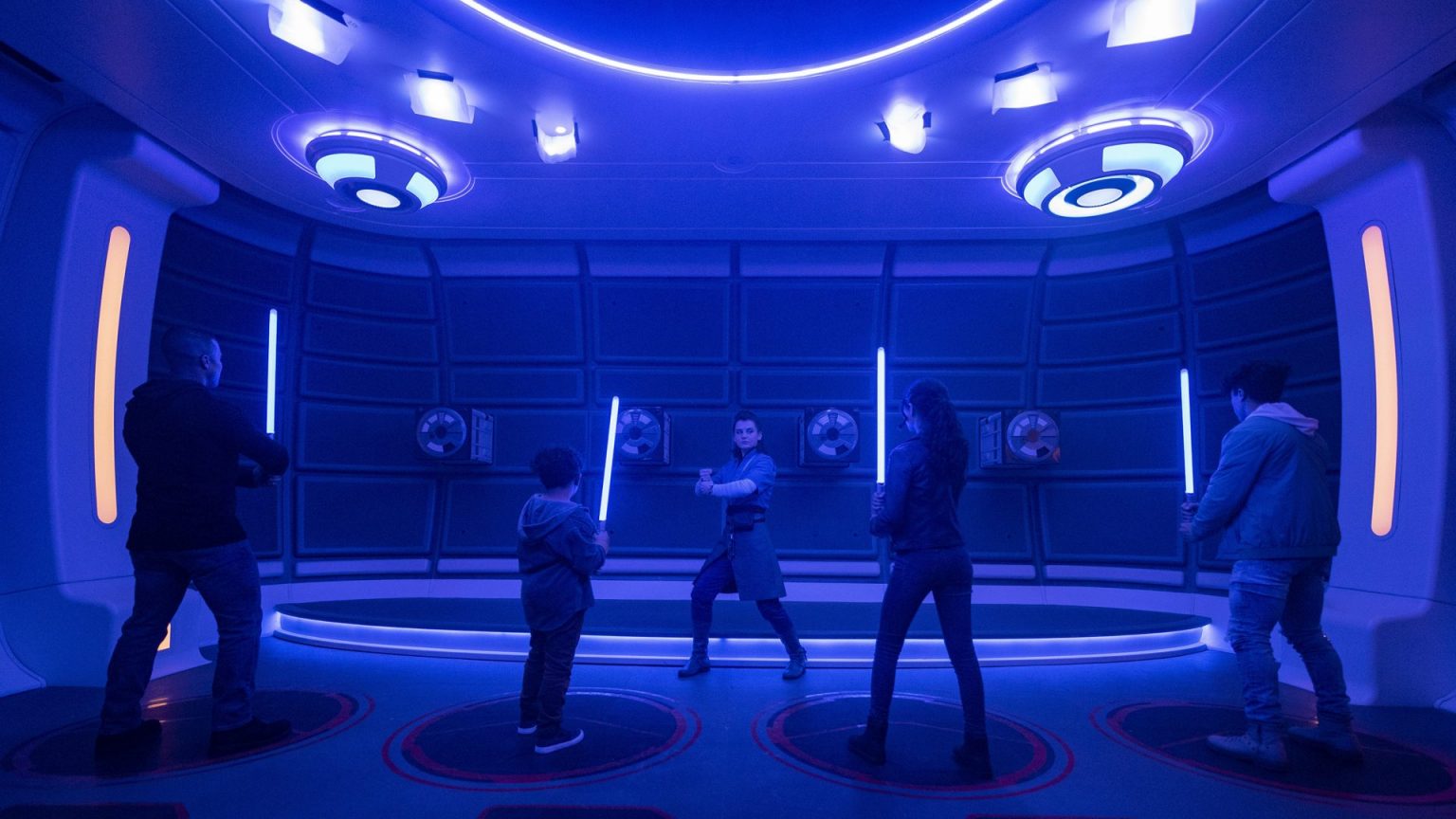 Aliens, Lightsabers, and More: Our STAR WARS: Galactic Starcruiser ...