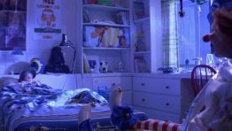How PG-Rated POLTERGEIST Was a Generation's Gateway into Horror - Nerdist