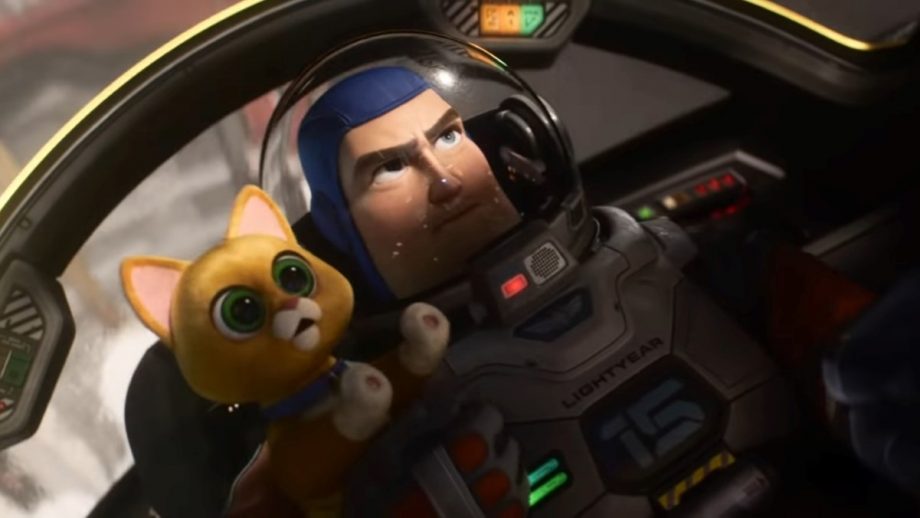 LIGHTYEAR's Sox Is the Latest Cat in Space to Win Our Hearts - Nerdist