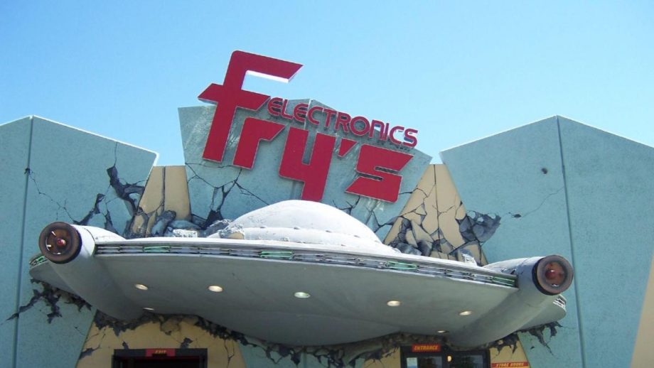 A Love Letter to NOPE's Alien Invasion-Themed Fry's - Nerdist