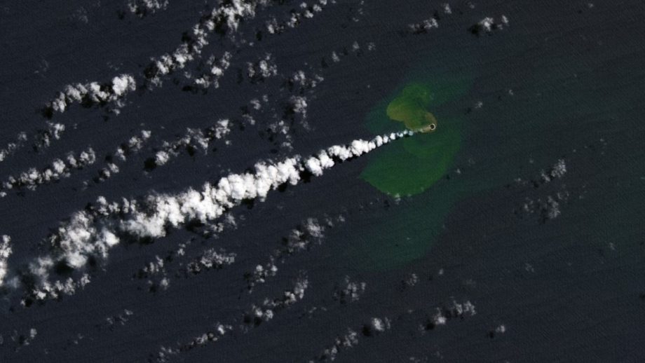 A New Island Is in the Pacific Ocean Thanks to a Volcano - Nerdist