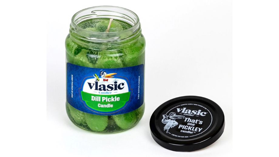Pickle Lovers Will Relish the Scent of These Pickle Candles - Nerdist