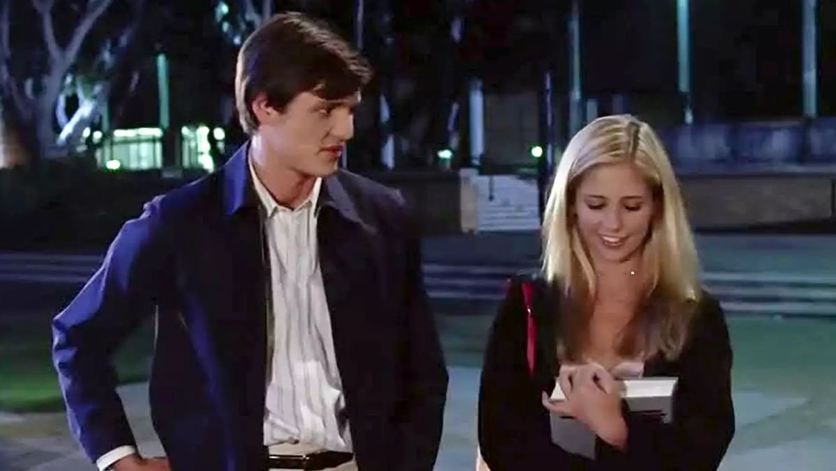 Pedro Pascal's BUFFY Episode Now Titled 'When Mother Met Father' - Nerdist