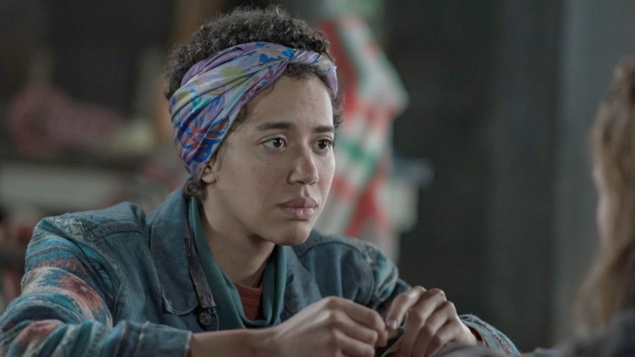 Who Is Taissa's Other (Evil) Identity on YELLOWJACKETS and What Does ...