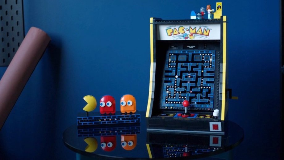 LEGO Celebrates PAC-MAN's Anniversary with '80s Style Arcade Set - Nerdist