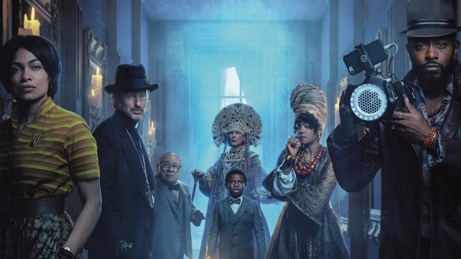 Disney's HAUNTED MANSION Is Surprisingly Scary, Tonally Uneven Ode to ...
