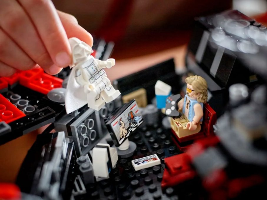 Dark Falcon LEGO STAR WARS Set Reveals Darth Jar Jar and Beach Luke ...