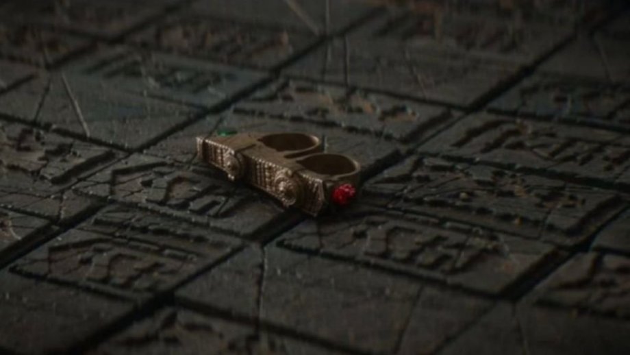 Are Those Infinity Stones on Cassandra Nova's Sling Ring From DEADPOOL ...