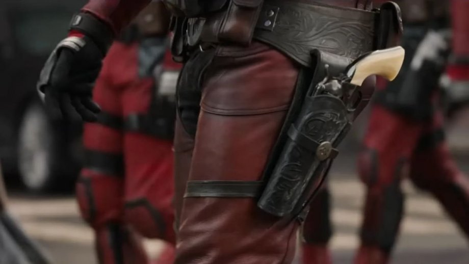 Are Those Infinity Stones on Cassandra Nova's Sling Ring From DEADPOOL ...