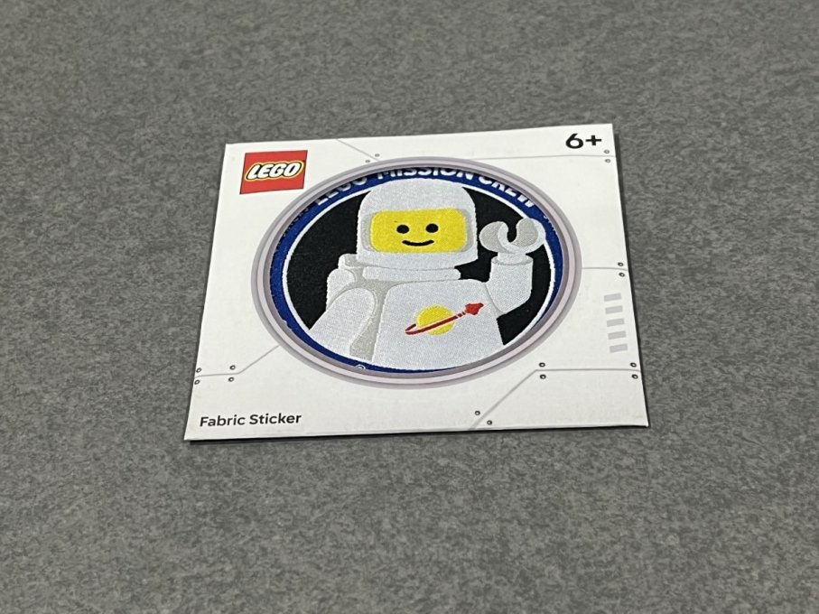 LEGO SDCC 2024 Exclusives: Embroidered Mission Patches and Mysterious ...