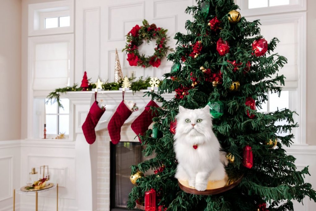 This Cat Christmas Tree Will Give Our Feline Overlords the Holiday They Deserve - Nerdist
