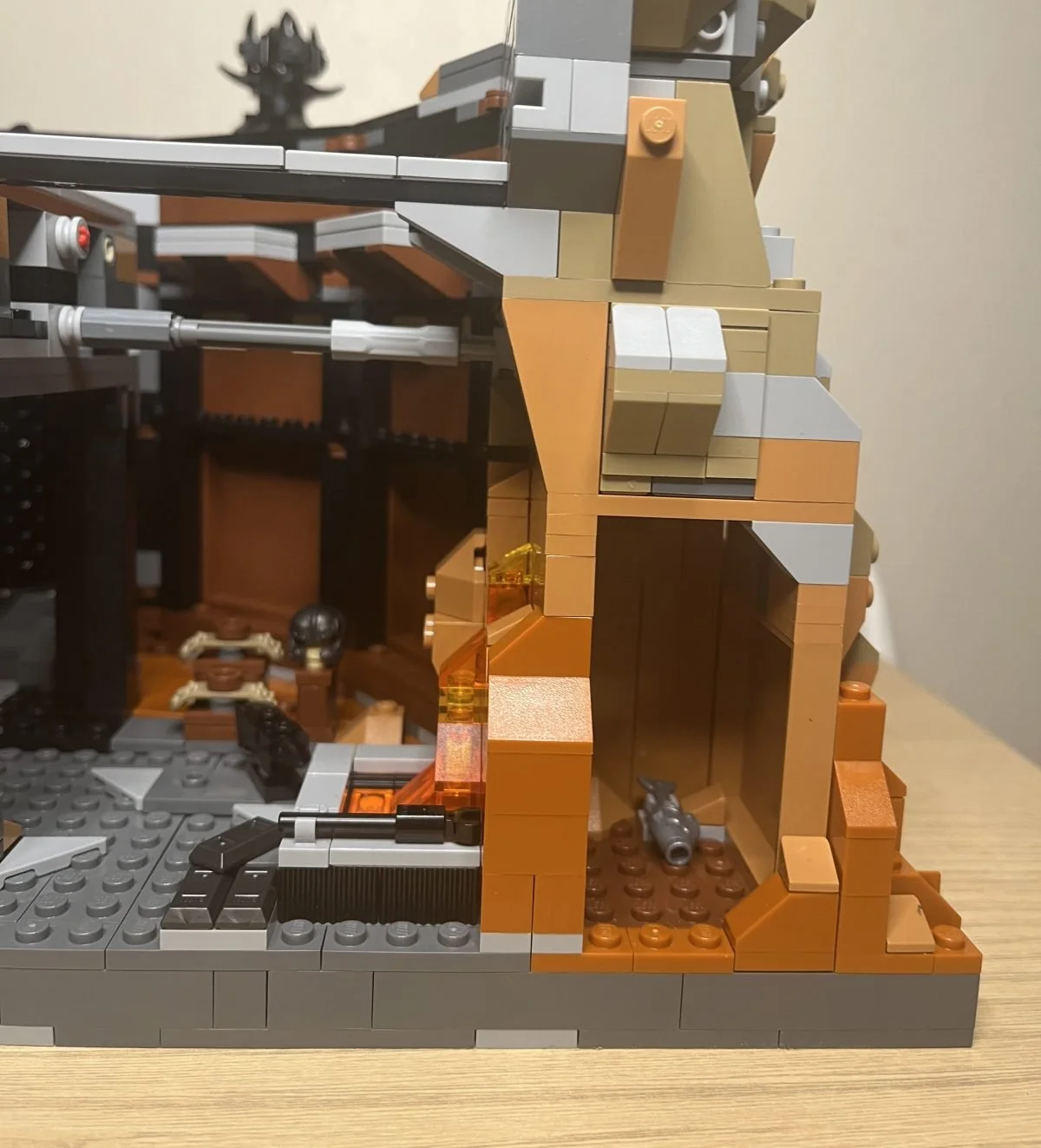 LEGO's LORD OF THE RINGS Barad-dûr Set Review: Barad-dûr Is a Gorgeous ...