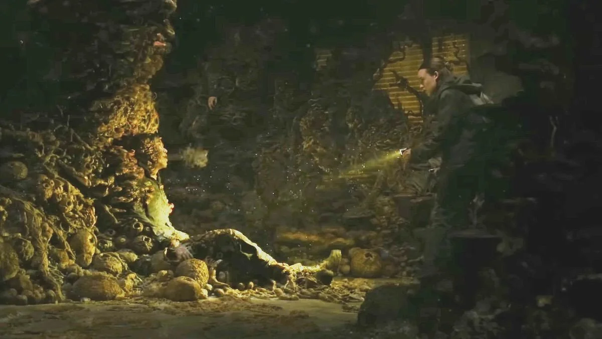 THE LAST OF US Infected Zombie Types Explained: Clickers, Stalkers, and ...